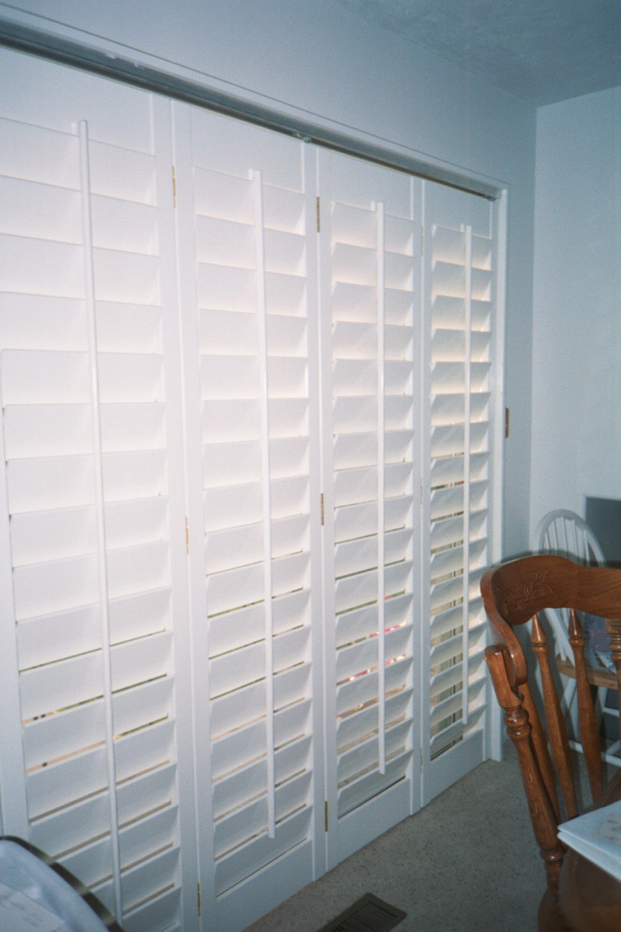 horiz lvr GW MDF circle3 - Picasso Shutters Incorporated